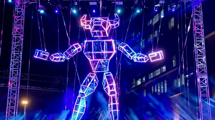 100-kg dancing robot ox to fly Friday at Taipei Lantern Festival ...