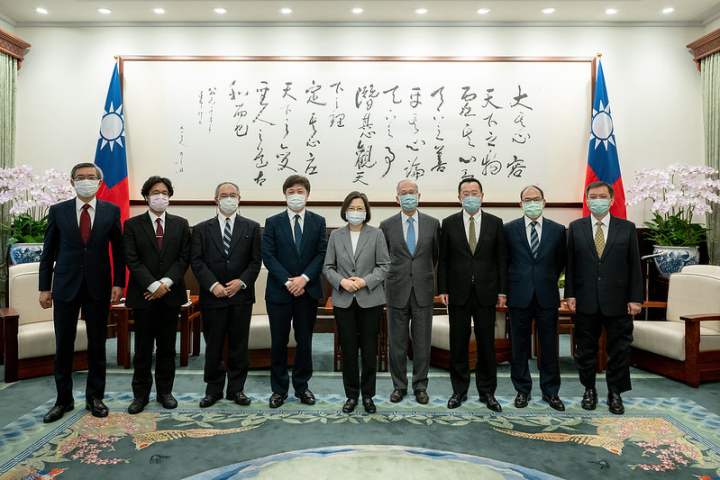 President Tsai meets University of Tokyo Professor Matsuda Yasuhiro ...