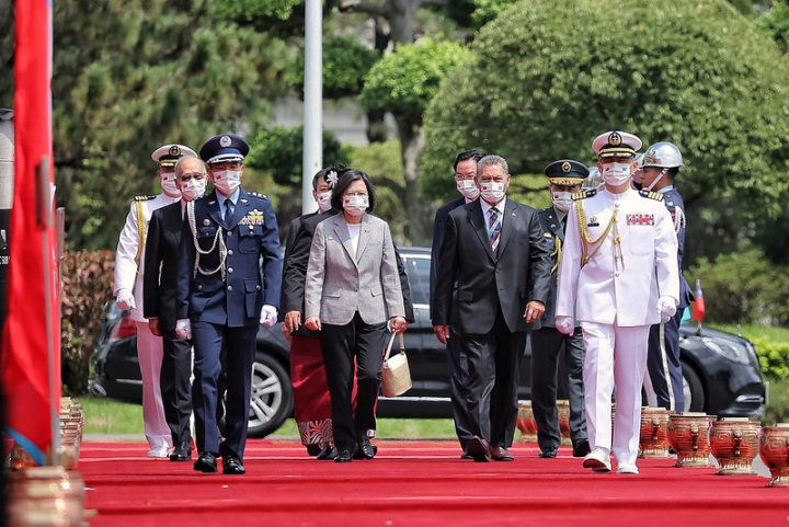 President Tsai officially welcomes Prime Minister Kausea Natano of ...