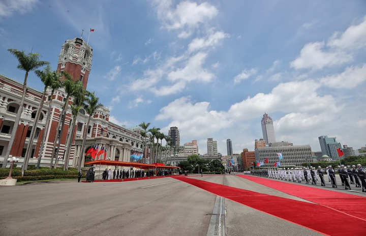 President Tsai officially welcomes Prime Minister Kausea Natano of ...