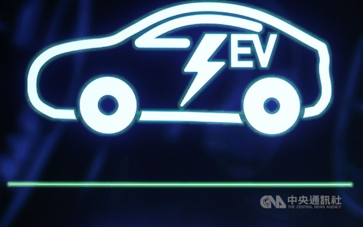 Hon Hai signs MOU with Indiev to produce EVs in Ohio|English News | 僑務電子報