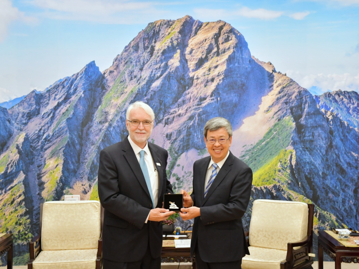 Premier Chen receives University of Illinois System delegation|English ...
