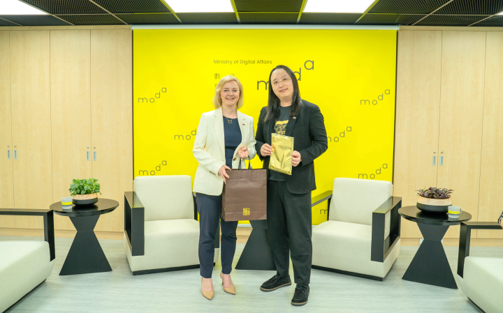 Minister Tang, former British PM Truss urge deeper Taiwan-UK ties ...