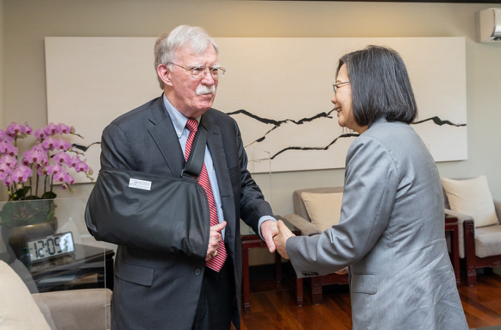 President Tsai meets former United States National Security Advisor ...