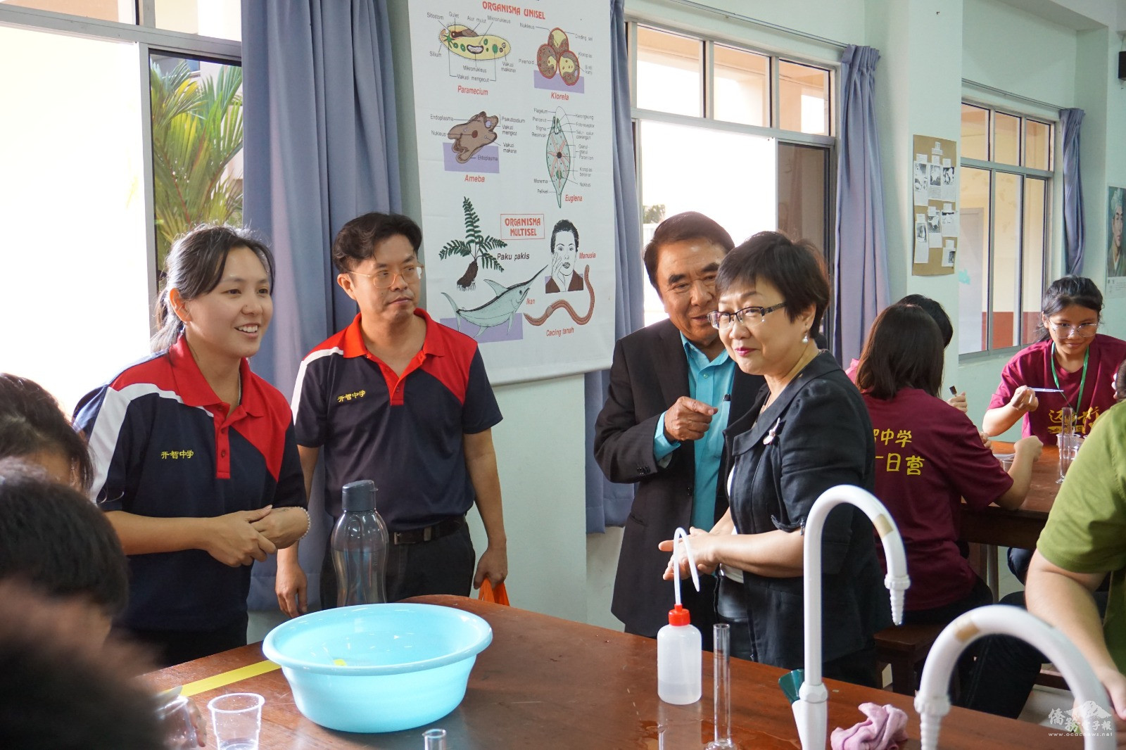 徐佳青訪民都魯地區獨中及華團 推廣臺灣創新多元僑生政策 (行政院中部聯合服務中心-最新消息)