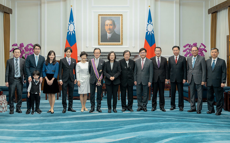 President Tsai confers decoration on Kitamura Shigeru, former secretary general of Japan's ...