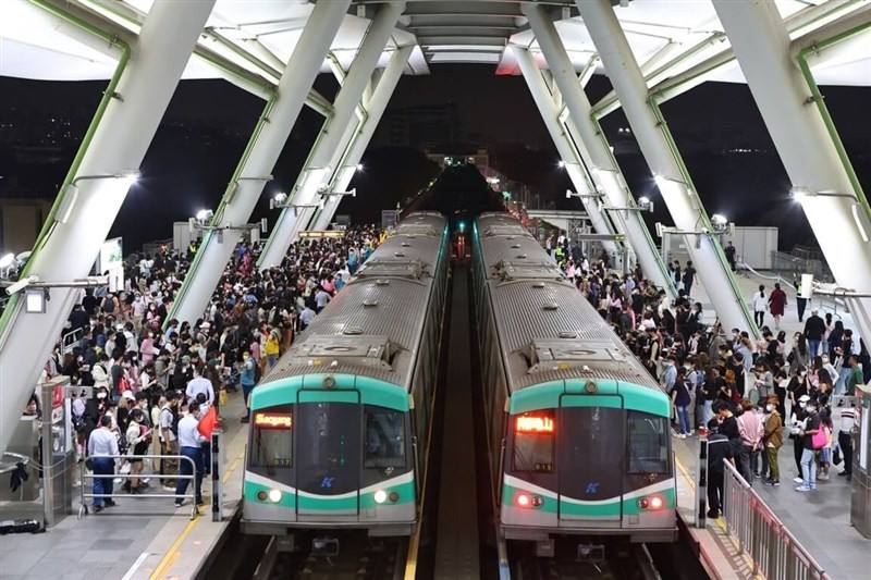 Kaohsiung MRT rider gets 3 months in jail for attacking station master ...