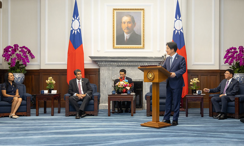 President Lai meets President Surangel S. Whipps, Jr. of the Republic ...