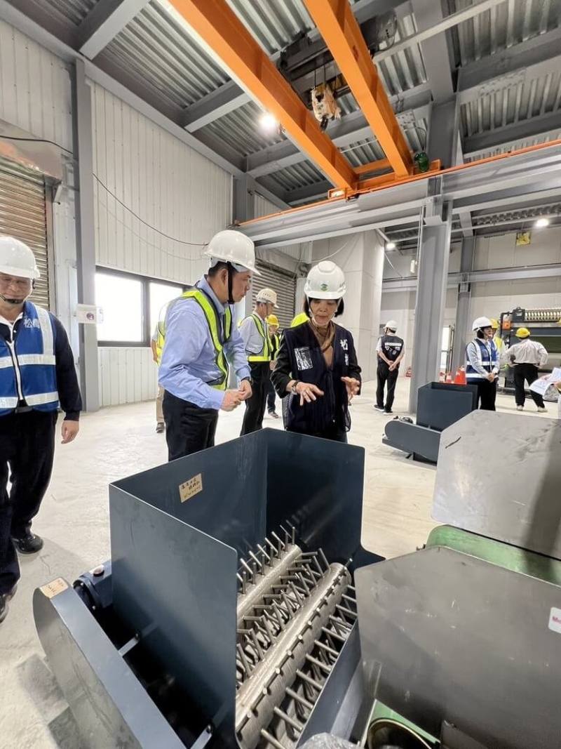 高雄推飛灰水洗再利用 取代掩埋減輕環境負擔|經貿 | 僑務電子報