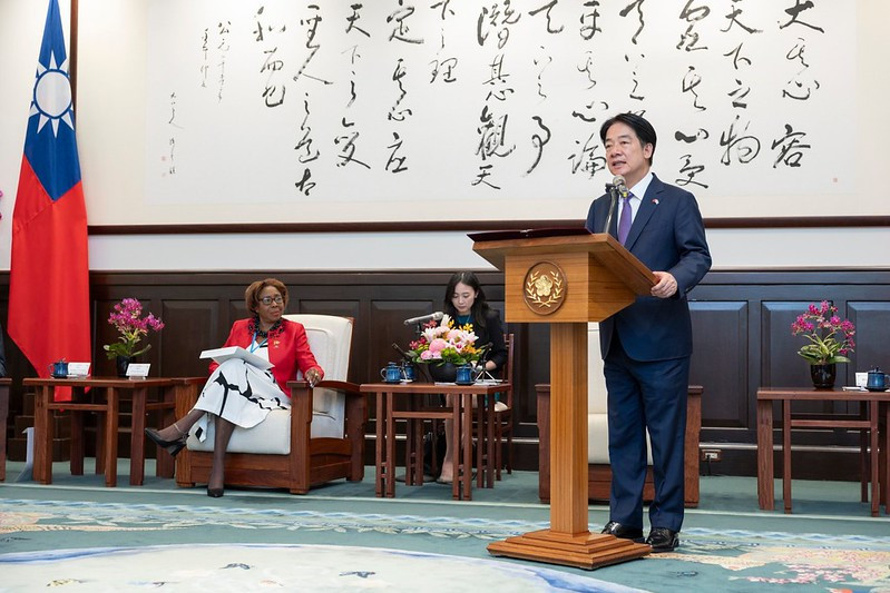 President Lai meets Senate President Alvina Reynolds and Speaker ...