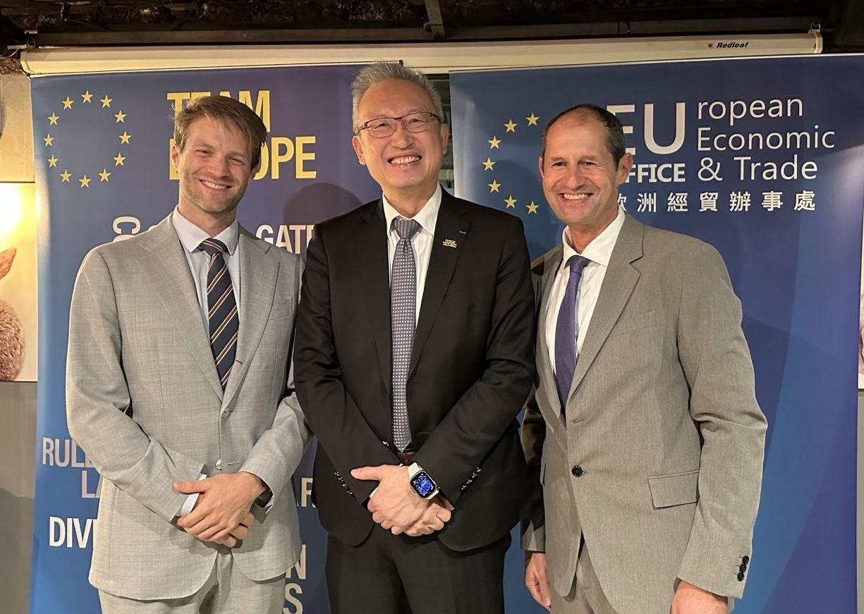 外交部政務次長吳志中出席「2024人權日酒會」|外交 | 僑務電子報